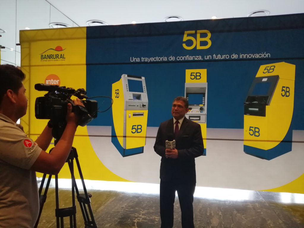 Cajeros 5B Una trayectoria de confianza, un futuro de innovación ...